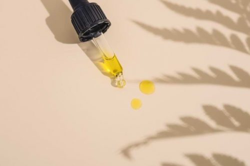 Olio CBD per via sublinguale? Ecco in cosa si differenzia